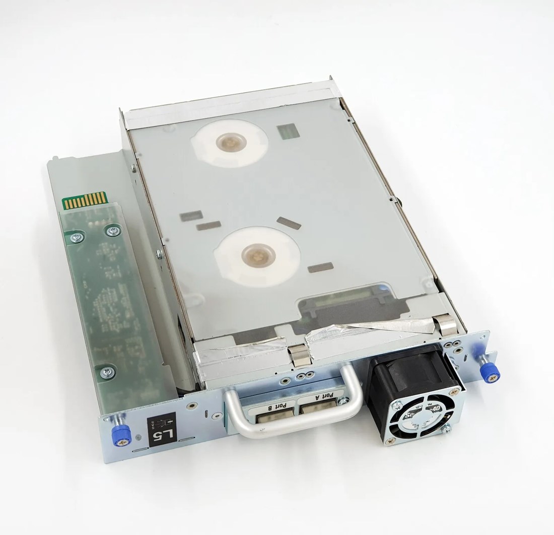 IBM 46X6073 3TB LTO-5 SAS Internal Tape Drive