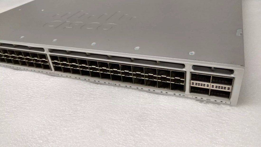 Cisco WS-C3850-48XS-S Catalyst 3850 48 Port 10G Fiber Switch IP Base