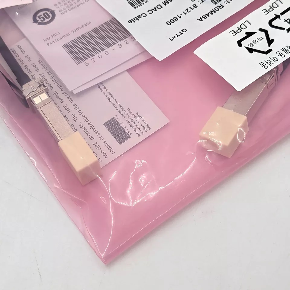 HPE R0M46A Aruba 50G SFP56 to SFP56 0.65m DAC Cable.