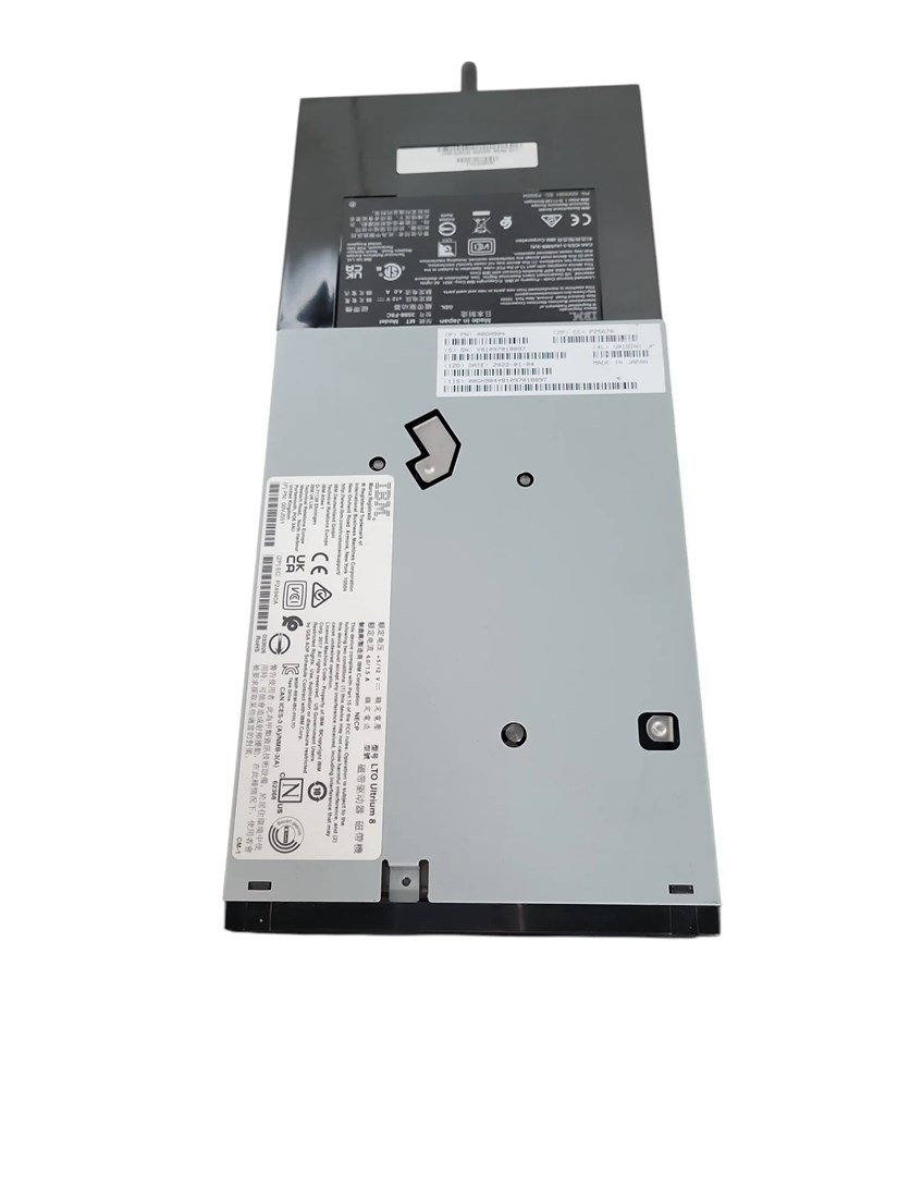 IBM 3588-F8C Ultrium 8 FC FH Tape Drive
