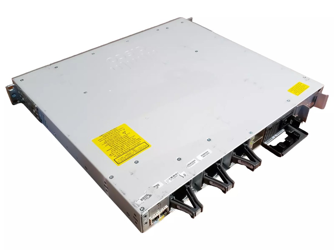Cisco C9300-48H-E 9300 48-port UPOE+ Switch