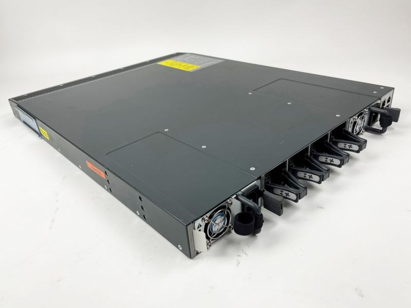 Cisco UCS-FI-6332-16UP UCS 6332 40-Port Fabric Interconnect Switch