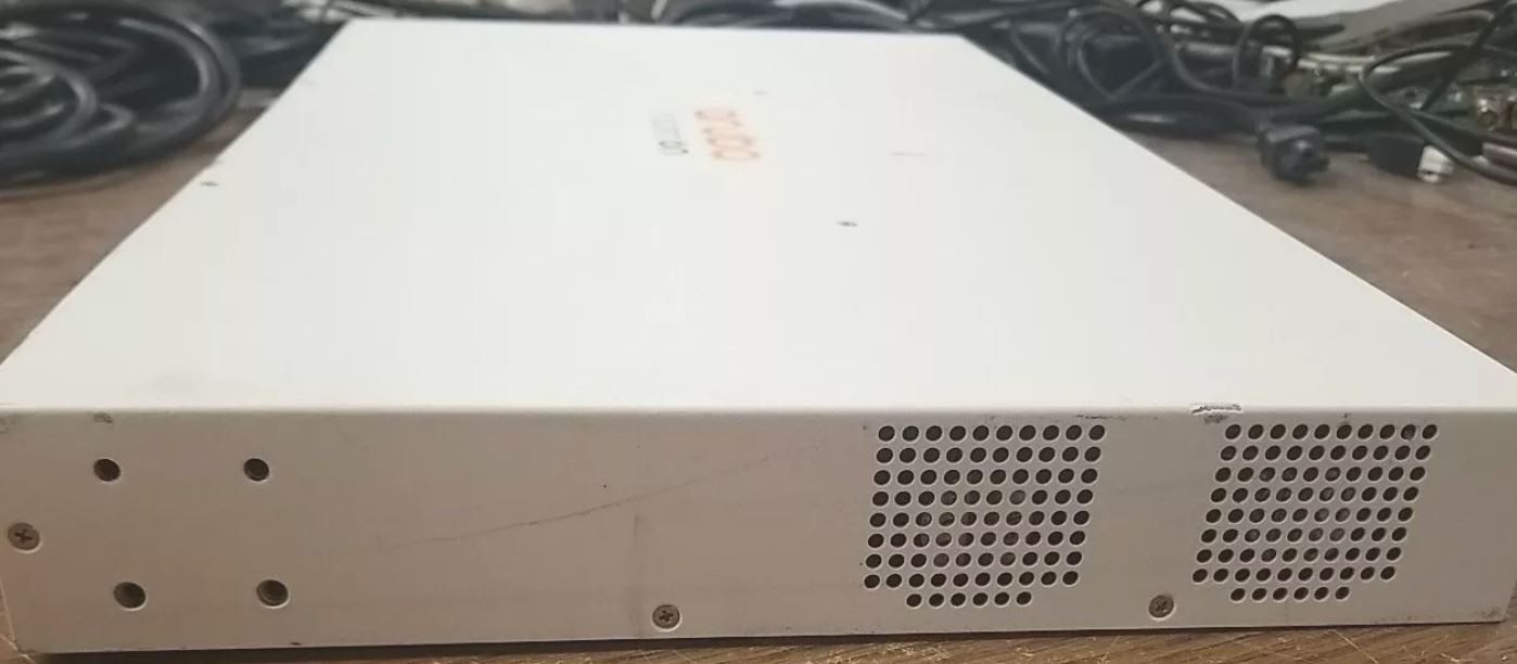 HPE JL684-61101 Aruba Instant On 1930 24G Class4 PoE 4SFP/SFP+ 370W ...