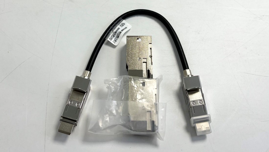 Cisco C9300L-STACK-KIT2 Network Stacking Module