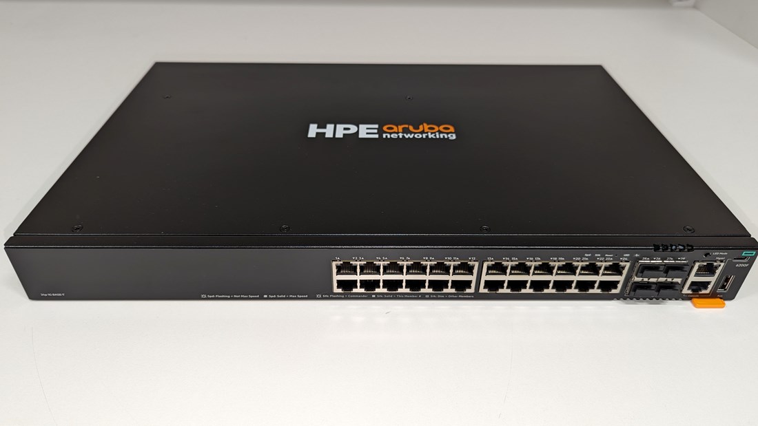 HPE JL724B Aruba Networking CX 6200F 24G 4SFP+ Switch