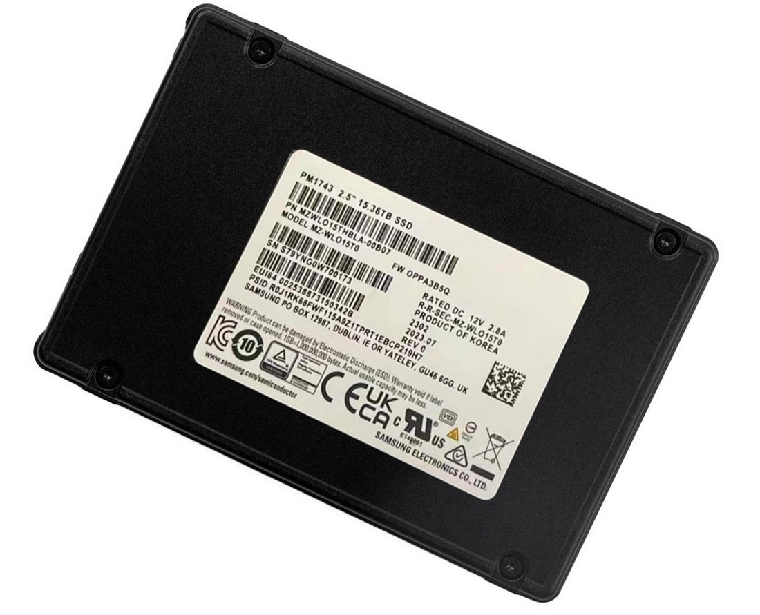 Samsung PM1743 MZWLO15THBLA-00B07 SSD 15.36 TB Pci Express 5.0 X4 (NVMe ...